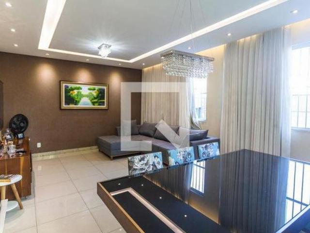 Casa à Venda Aparecida, 4 Quartos, 320 m² Belo Horizonte