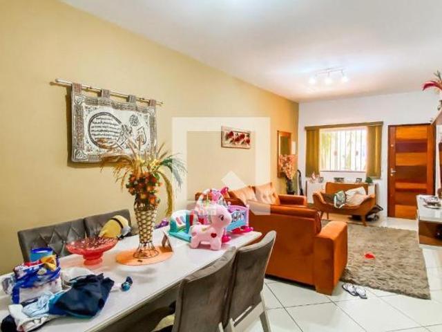 Casa à Venda Artur Alvim, 3 Quartos, 110 m2