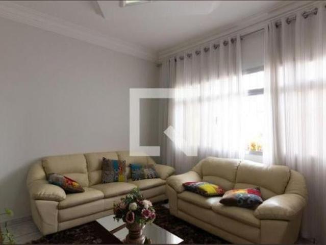 Casa à Venda Artur Alvim, 3 Quartos, 389 m² São Paulo