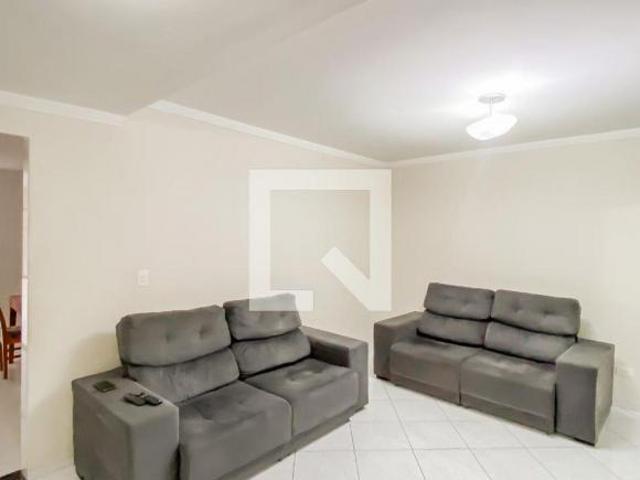 Casa à Venda Artur Alvim, 2 Quartos, 150 m2