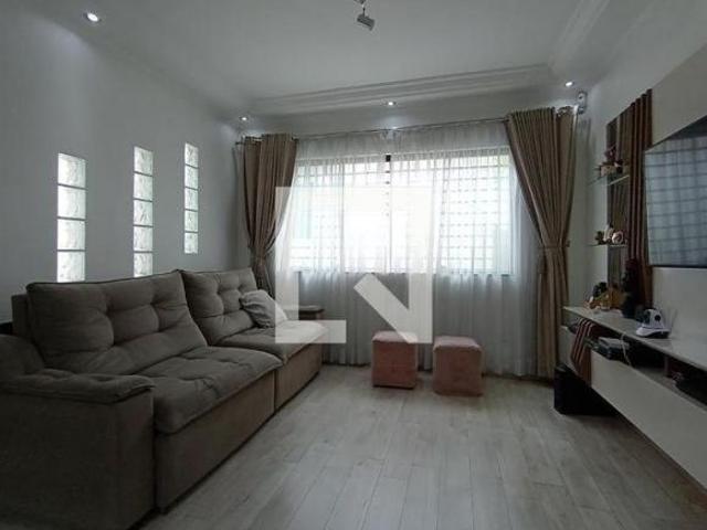 Casa à Venda Artur Alvim, 2 Quartos, 210 m2