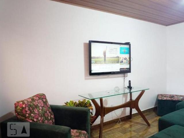 Casa à Venda Artur Alvim, 2 Quartos, 300 m2