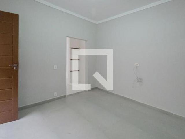 Casa à Venda Artur Alvim, 2 Quartos, 97 m2