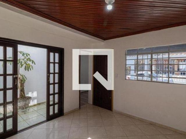 Casa à Venda Artur Alvim, 4 Quartos, 200 m² São Paulo