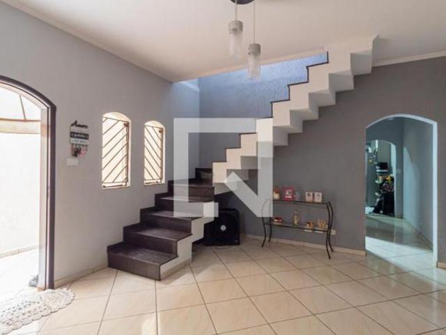 Casa à Venda Artur Alvim, 4 Quartos, 210 m2