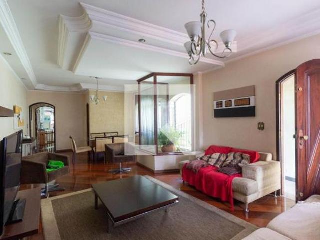 Casa à Venda Artur Alvim, 5 Quartos, 250 m2