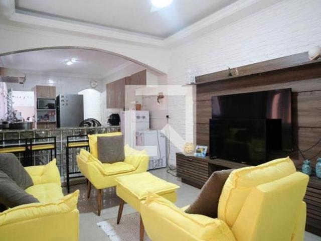 Casa à Venda Artur Alvim, 6 Quartos, 220 m2