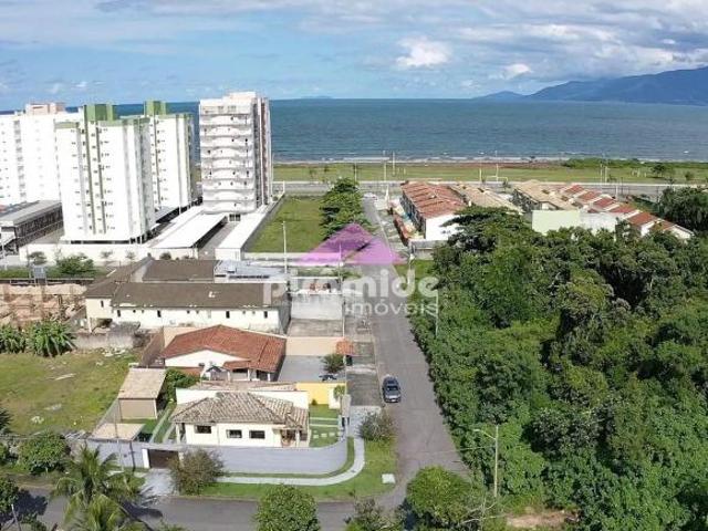 Casa à venda, Aruan, Caraguatatuba, SP