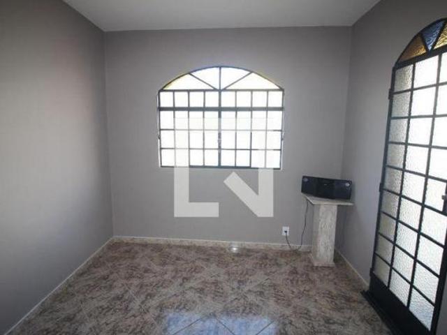 Casa à Venda Araguaia, 2 Quartos, 374 m² Belo Horizonte