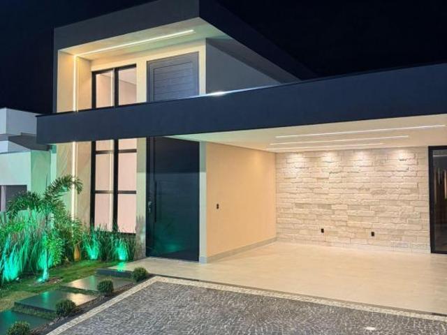 CASA À VENDA – ARNIQUEIRAS. OPORTUNIDADE!