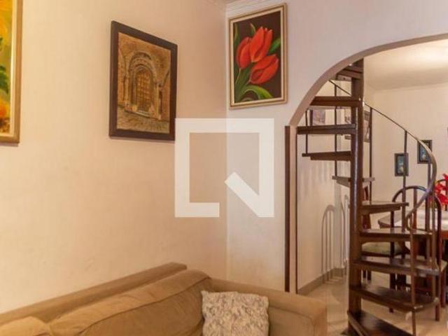 Casa à Venda Assunção, 4 Quartos, 214 m2