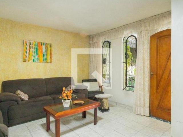 Casa à Venda Assunção, 4 Quartos, 89 m2