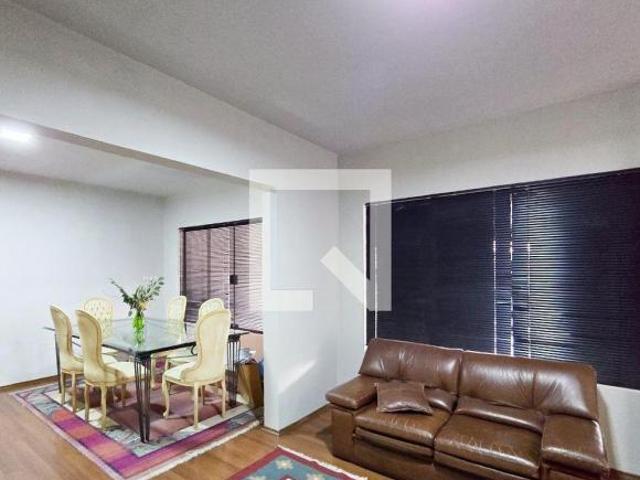 Casa à Venda Assunção, 3 Quartos, 206 m2