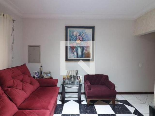 Casa à Venda Assunção, 3 Quartos, 210 m2