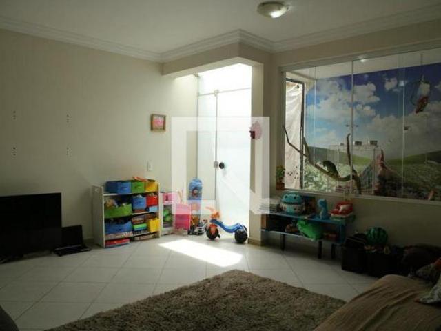 Casa à Venda Assunção, 3 Quartos, 220 m2