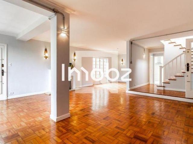 Casa à venda Avenida Antônio Joaquim de Moura Andrade São Paulo SP CEP: 04507 000