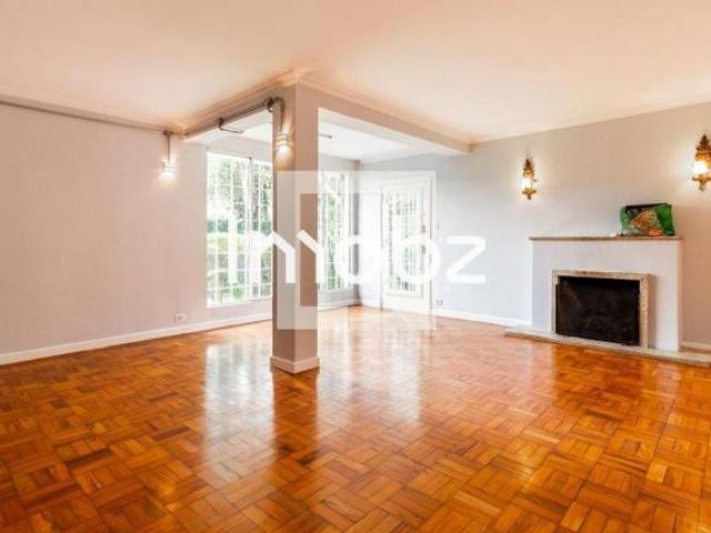 Casa à venda Avenida Antônio Joaquim de Moura Andrade São Paulo SP CEP: 04507 000