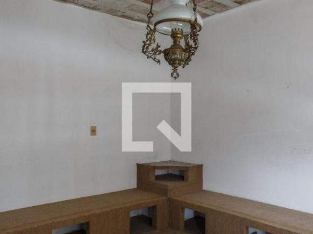 Casa à Venda Azenha, 2 Quartos, 168 m² Porto Alegre