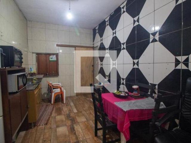 Casa à Venda Azenha, 2 Quartos, 189 m² Porto Alegre