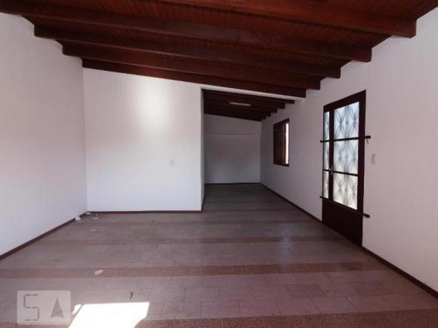 Casa à Venda Azenha, 4 Quartos, 440 m² Porto Alegre
