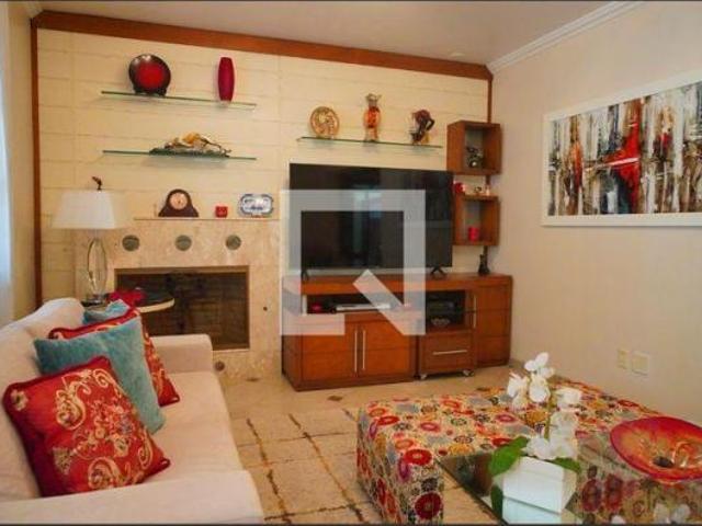 Casa à Venda Azenha, 6 Quartos, 600 m² Porto Alegre