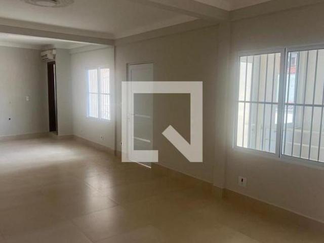 Casa à Venda Botafogo, 2 Quartos, 250 m2