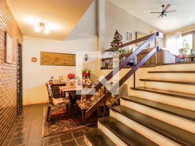 Casa à Venda Boa Vista, 3 Quartos, 230 m² Porto Alegre