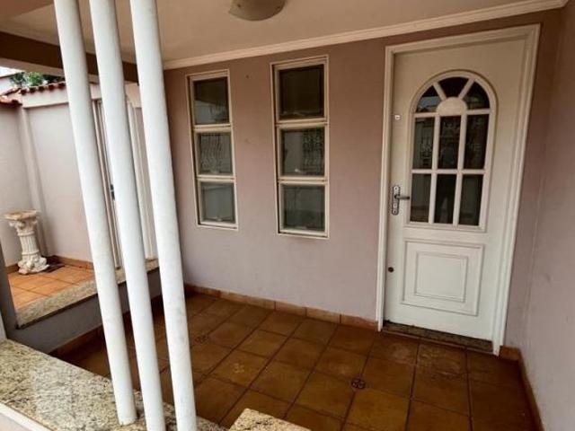 Casa a venda Bom Jesus centro 4 dormitórios e 2 suites