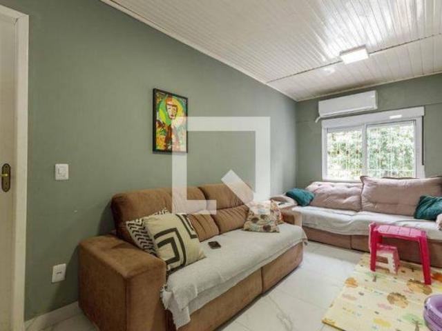 Casa à Venda Bom Jesus, 4 Quartos, 170 m² Porto Alegre