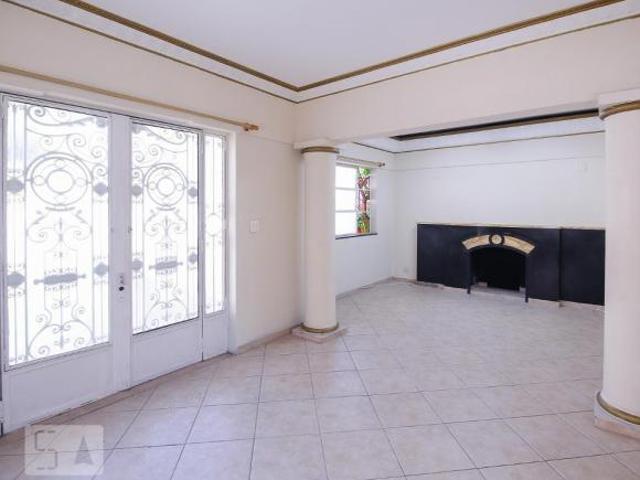 Casa à Venda Bom Retiro, 4 Quartos, 280 m² São Paulo