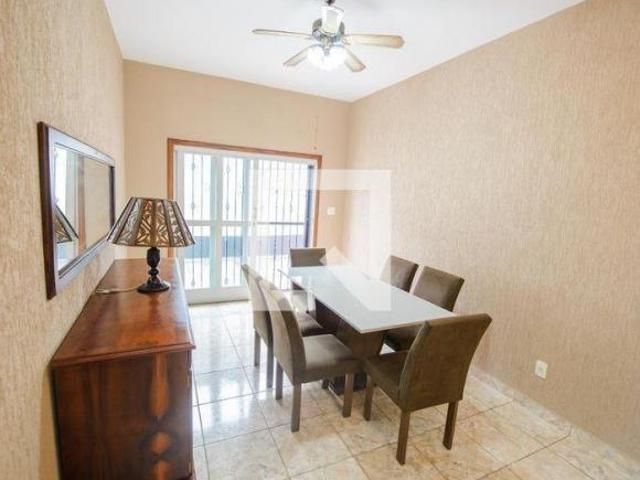 Casa à Venda Bom Retiro, 3 Quartos, 365 m2