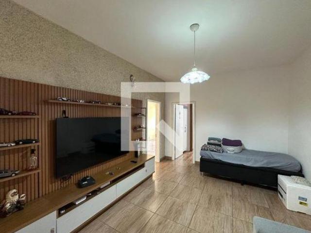 Casa à Venda Bonfim, 2 Quartos, 180 m² Belo Horizonte
