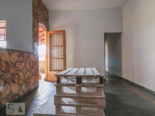 Casa à Venda Bonfim, 2 Quartos, 300 m² Belo Horizonte