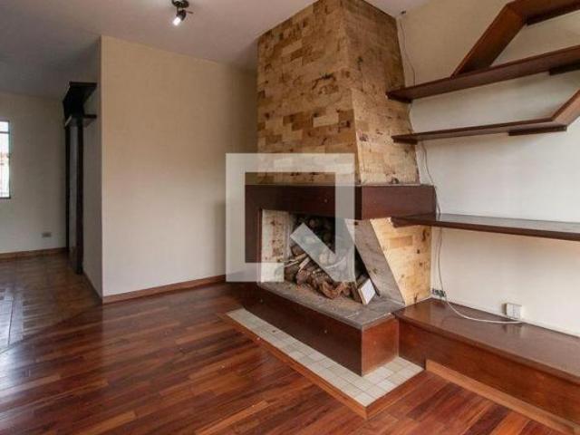 Casa à Venda Boqueirão, 3 Quartos, 200 m² Curitiba