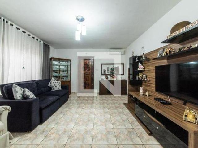 Casa à Venda Bosque da Saúde, 2 Quartos, 450 m2