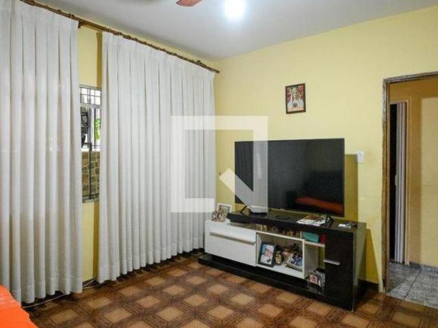 Casa à Venda Bosque da Saúde, 2 Quartos, 500 m2