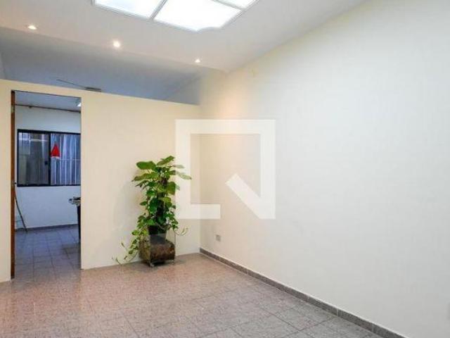 Casa à Venda Bosque da Saúde, 2 Quartos, 50 m2
