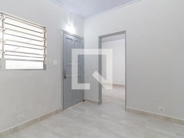 Casa à Venda Bosque da Saúde, 2 Quartos, 70 m² São Paulo