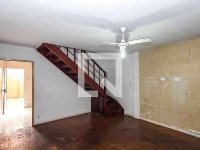 Casa à Venda Bosque da Saúde, 2 Quartos, 95 m2