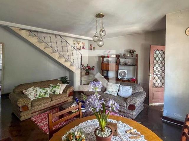 Casa à Venda Bosque da Saúde, 2 Quartos, 100 m2