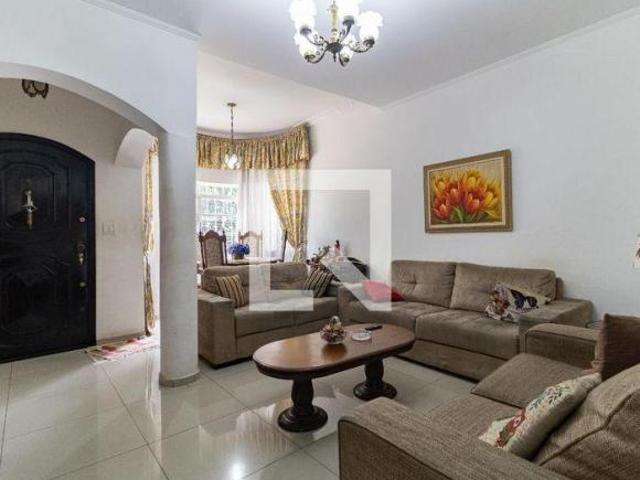 Casa à Venda Bosque da Saúde, 2 Quartos, 150 m2