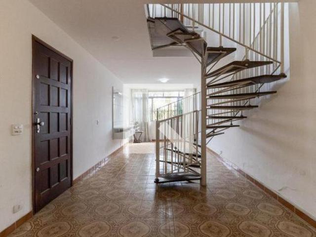 Casa à Venda Bosque da Saúde, 2 Quartos, 150 m2