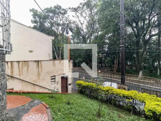 Casa à Venda Bosque da Saúde, 2 Quartos, 150 m2