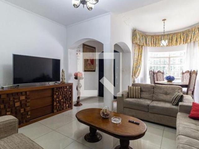 Casa à Venda Bosque da Saúde, 2 Quartos, 150 m² São Paulo