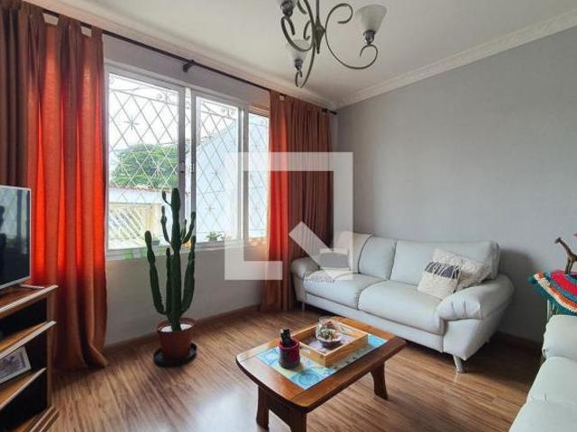 Casa à Venda Bosque da Saúde, 2 Quartos, 180 m2