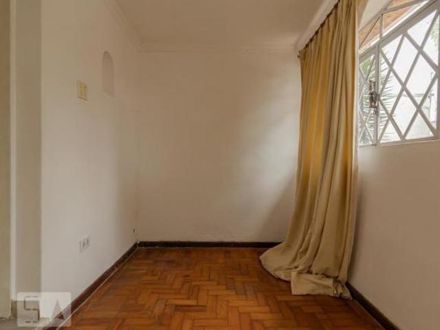 Casa à Venda Bosque da Saúde, 2 Quartos, 200 m2