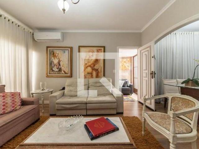 Casa à Venda Bosque da Saúde, 2 Quartos, 209 m² São Paulo