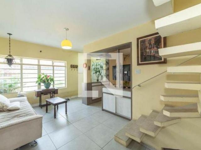 Casa à Venda Bosque da Saúde, 2 Quartos, 234 m2