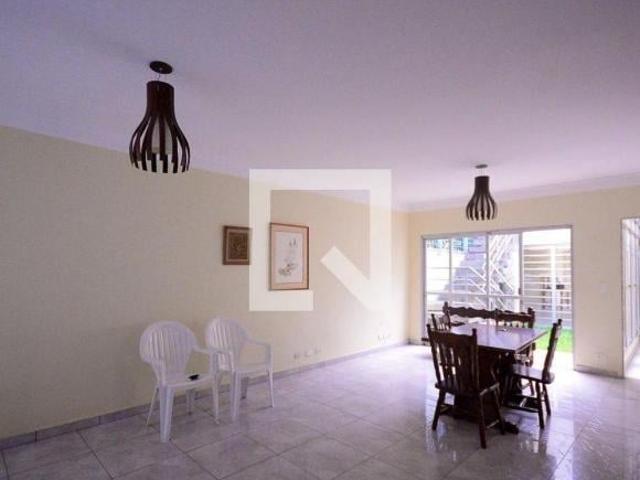 Casa à Venda Bosque da Saúde, 2 Quartos, 284 m2