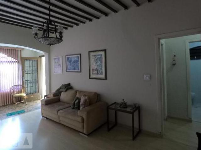 Casa à Venda Bosque da Saúde, 2 Quartos, 310 m2